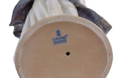 Lladro Identification Marks - A History of Lladro Markings - Antique HQ